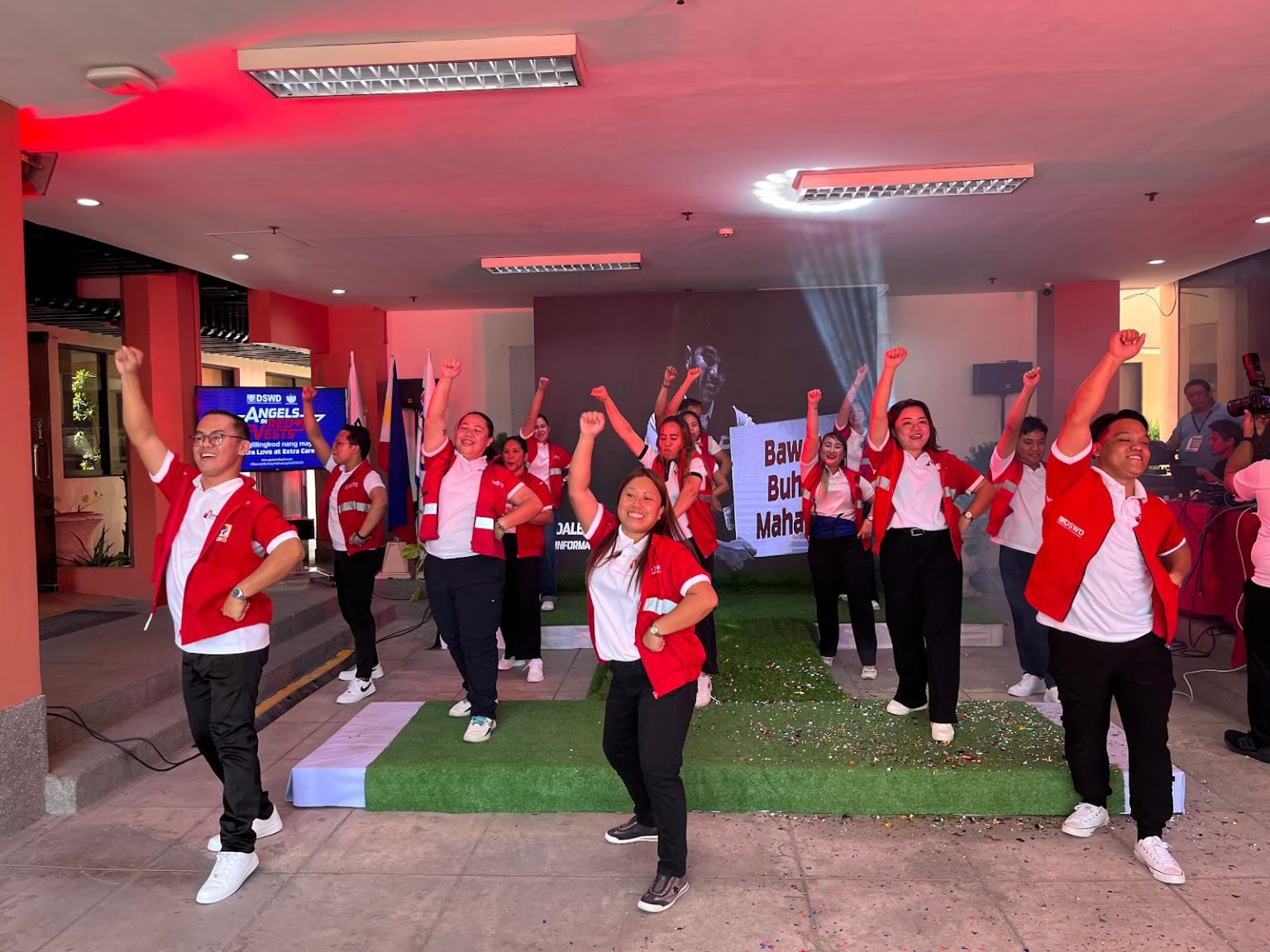DSWD launches “Angels in Red Vests’ campaign – RMAnews